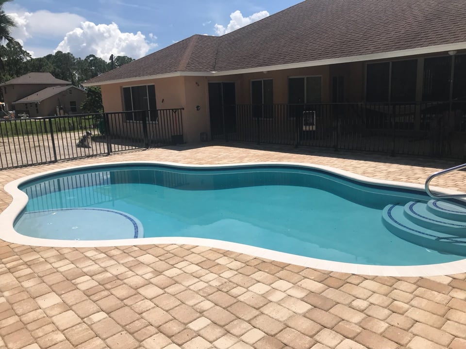 Your Guide to Swimming Pool Pump Repairs: When to Repair or Replace