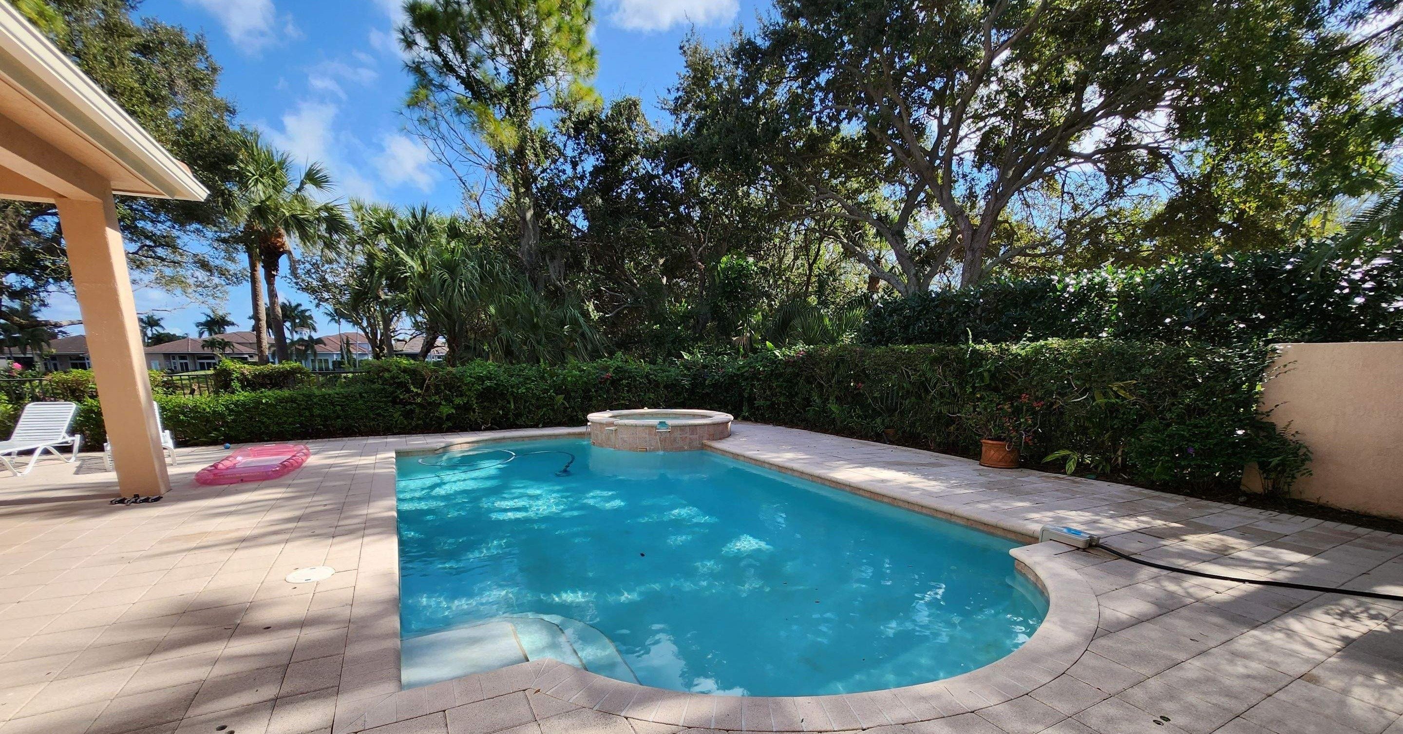 Your Guide to Swimming Pool Pump Repairs: When to Repair or Replace