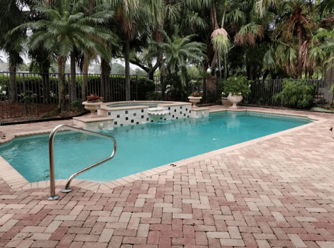 Why Are Florida Swimming Pools Enclosed? Explained!